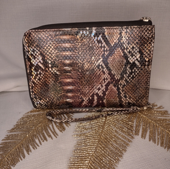 Mary Kay | Bags | Mary Kay Wallet | Poshmark